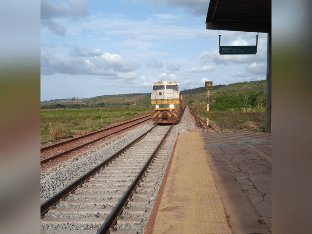 Trem de Passageiros volta a circular nesta quinta- feira, dia 17 - Portal Pebão - Portal Pebão